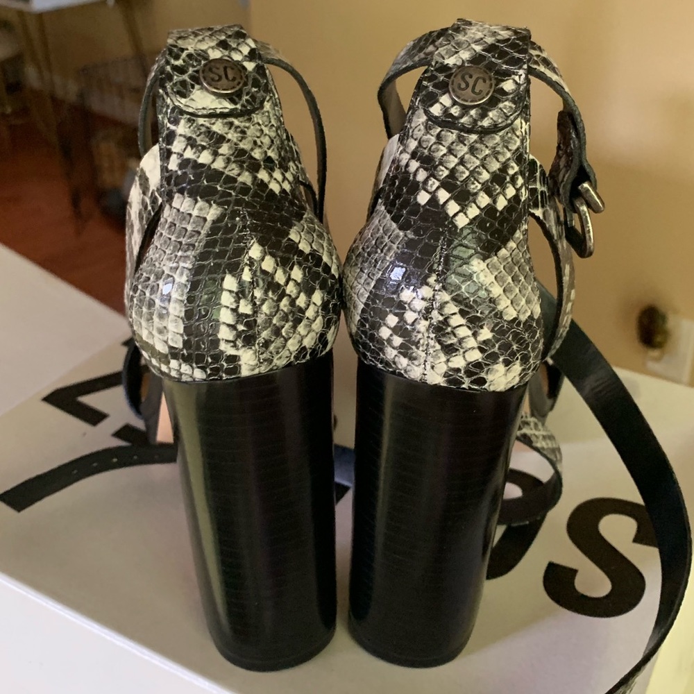 Schutz Kauana Snake Skin Platform Block Heel Sandal - Gem